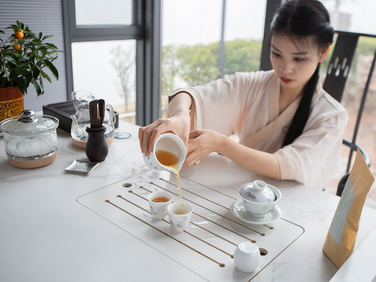 Hence Tea | Tea Tasting